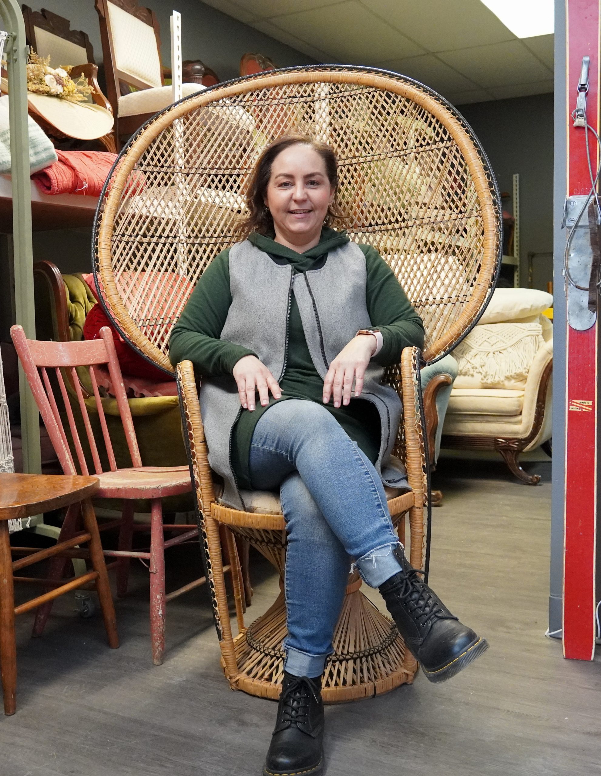 Wedding furniture and vintage rentals – The Press