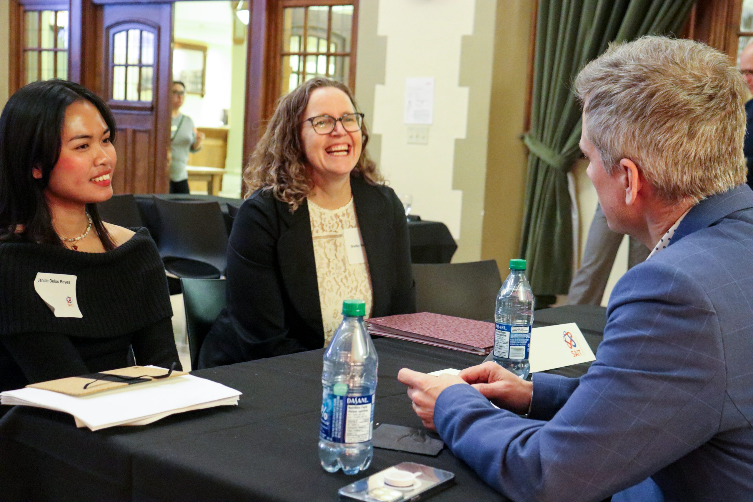 Industry night networking launches journalism careers – The Press